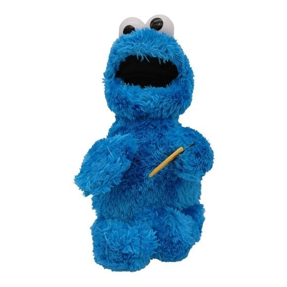 Hasbro | Toys | Sesame Street Feed Me Cookie Monster Talking Vibrating ...